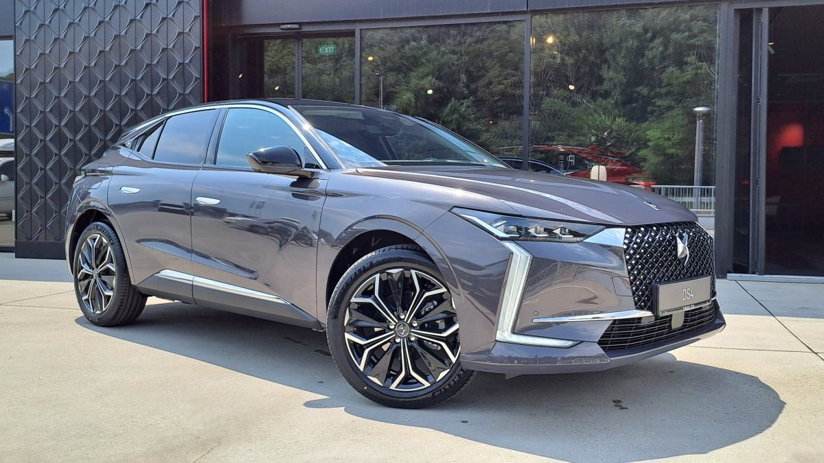 DS 4 PureTech COLLECTION Antoine de Saint EXUPÉRY 130k EAT8 | DS FINAL-CD