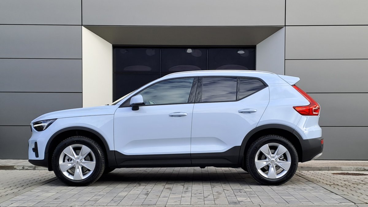 Volvo XC40 B3 CORE AT7 FWD | Volvo FINAL-CD